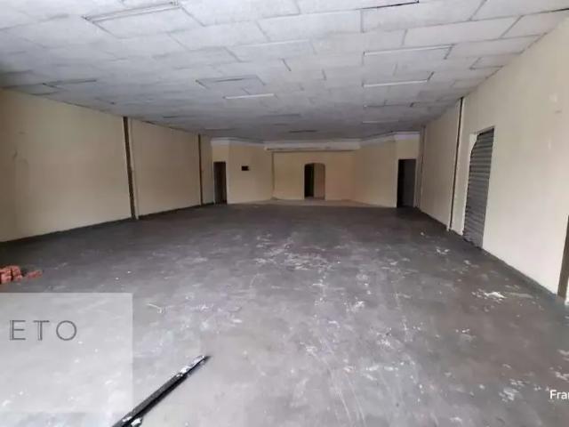 Conj. Comercial / Sala para Venda em Guarujá/SP Sítio Paecara Vicente de Carvalho