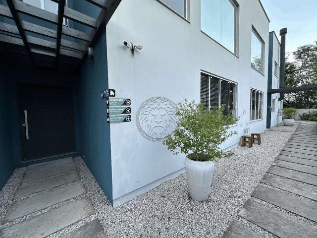 Conj. Comercial / Sala para Venda em Florianópolis/SC Campeche
