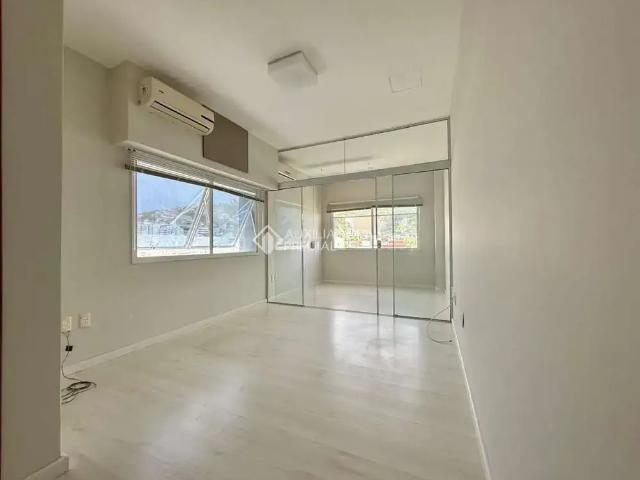 Conj. Comercial / Sala para Venda em Florianópolis/SC Carvoeira
