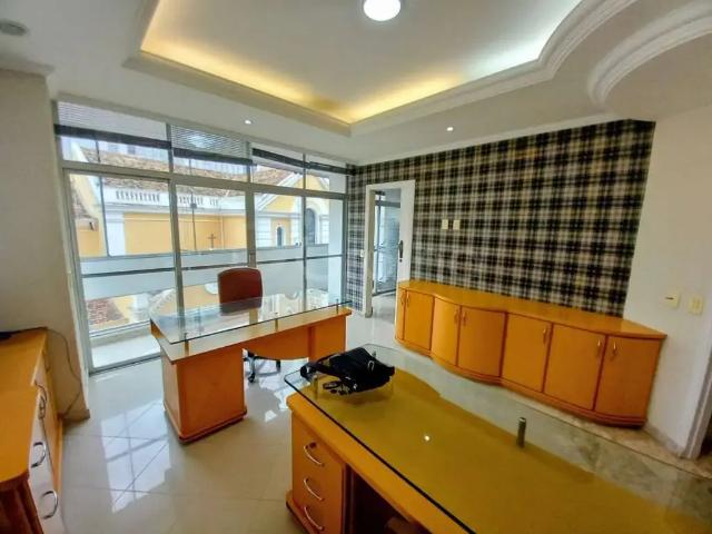 Conj. Comercial / Sala para Venda em Florianópolis/SC Centro