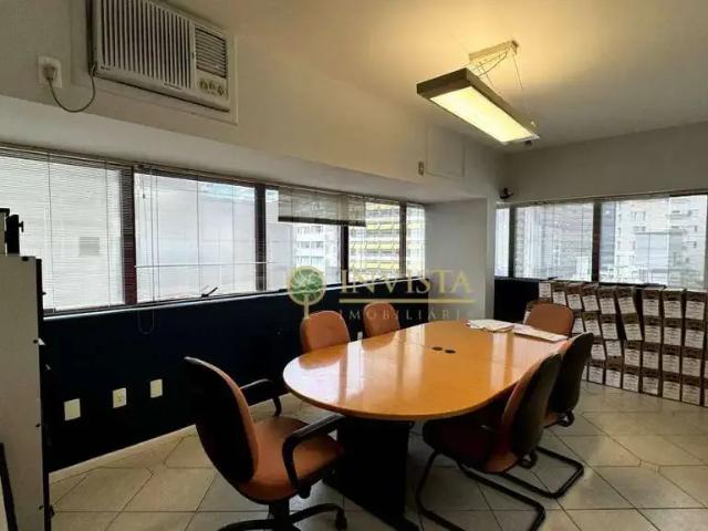 Conj. Comercial / Sala para Venda em Florianópolis/SC Centro