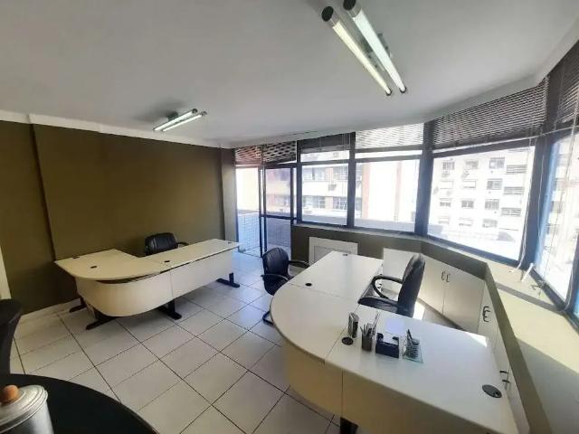 Conj. Comercial / Sala para Venda em Florianópolis/SC Centro