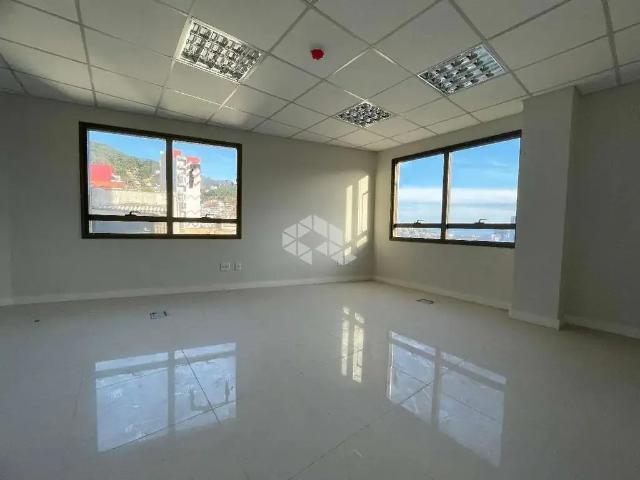 Conj. Comercial / Sala para Venda em Florianópolis/SC Centro