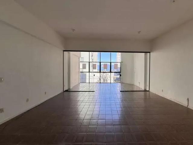 Conj. Comercial / Sala para Venda em Florianópolis/SC Centro