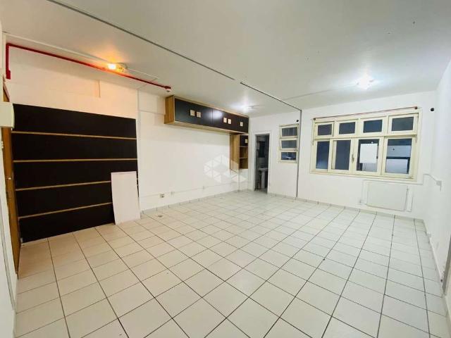 Conj. Comercial / Sala para Venda em Florianópolis/SC Centro