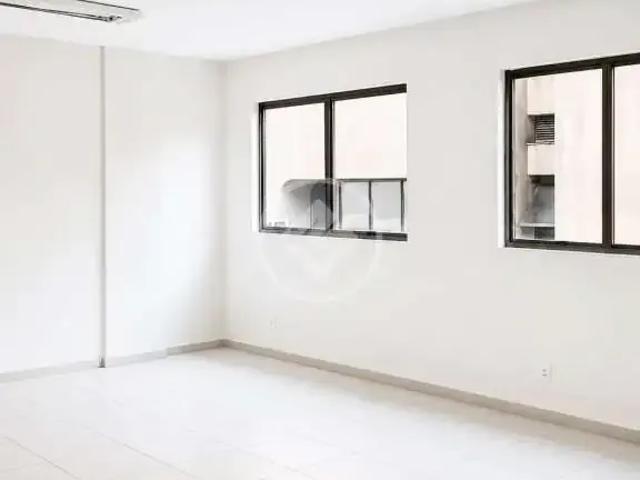 Conj. Comercial / Sala para Venda em Florianópolis/SC Centro