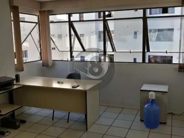 Conj. Comercial / Sala para Venda em Florianópolis/SC Centro