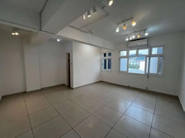 Conj. Comercial / Sala para Venda em Florianópolis/SC Centro
