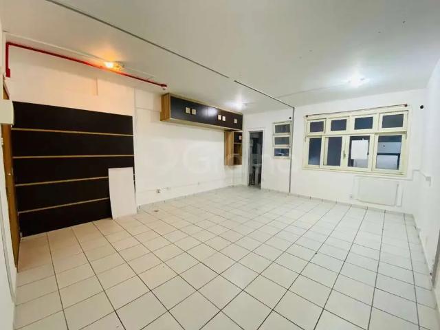 Conj. Comercial / Sala para Venda em Florianópolis/SC Centro
