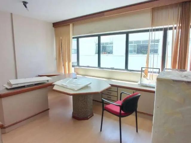 Conj. Comercial / Sala para Venda em Florianópolis/SC Centro