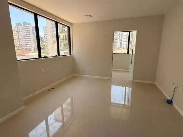 Conj. Comercial / Sala para Venda em Florianópolis/SC Centro