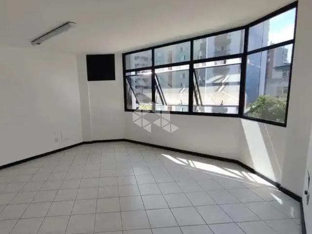 Conj. Comercial / Sala para Venda em Florianópolis/SC Centro