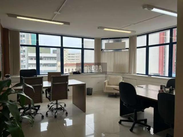 Conj. Comercial / Sala para Venda em Florianópolis/SC Centro