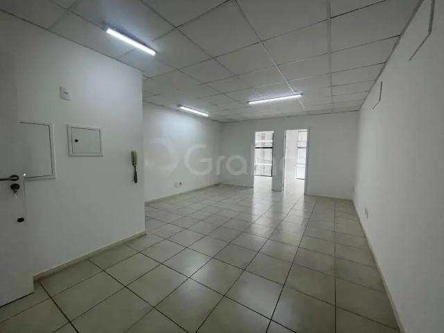 Conj. Comercial / Sala para Venda em Florianópolis/SC Centro