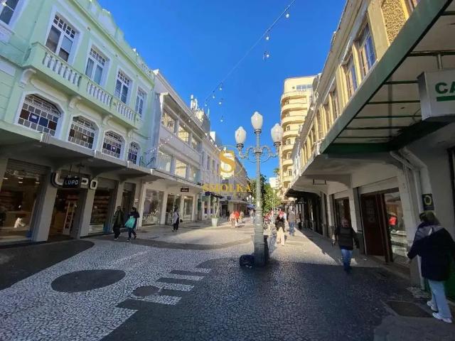Conj. Comercial / Sala para Venda em Florianópolis/SC Centro