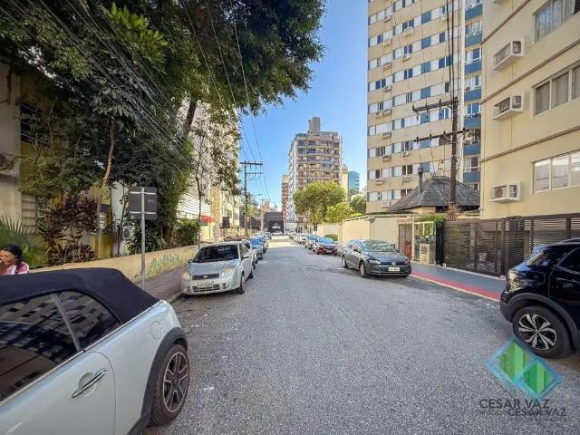 Conj. Comercial / Sala para Venda em Florianópolis/SC Centro 1 Quartos