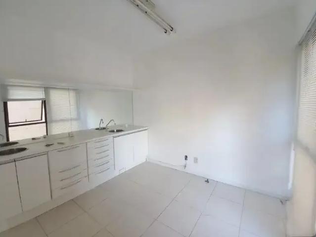 Conj. Comercial / Sala para Venda em Florianópolis/SC Centro