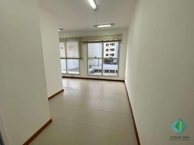 Conj. Comercial / Sala para Venda em Florianópolis/SC Centro