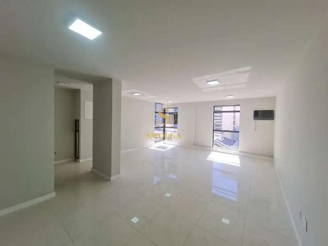 Conj. Comercial / Sala para Venda em Florianópolis/SC Centro