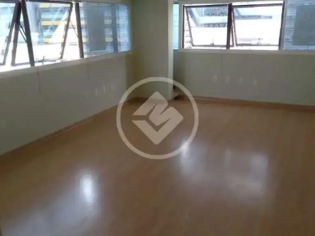 Conj. Comercial / Sala para Venda em Florianópolis/SC Centro