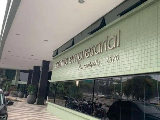 Conj. Comercial / Sala para Venda em Florianópolis/SC Centro