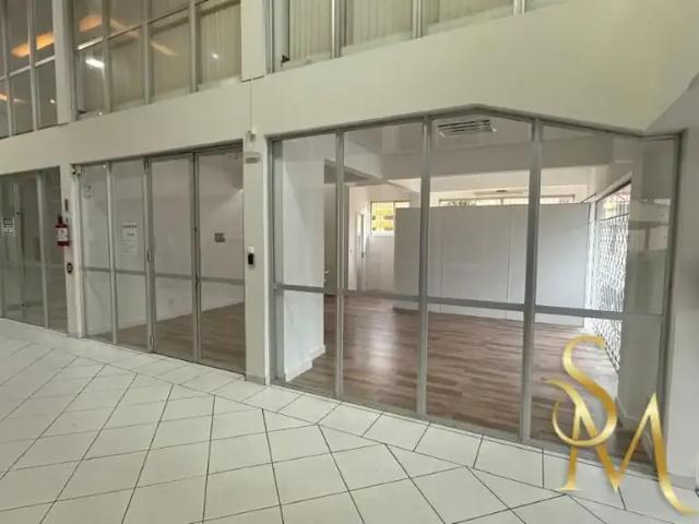 Conj. Comercial / Sala para Venda em Florianópolis/SC Estreito