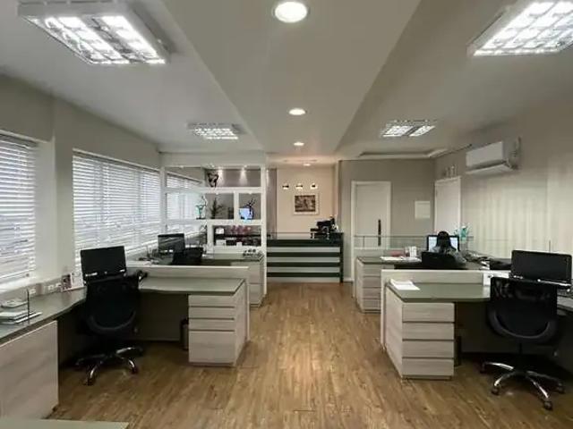 Conj. Comercial / Sala para Venda em Florianópolis/SC Estreito 1 Quartos