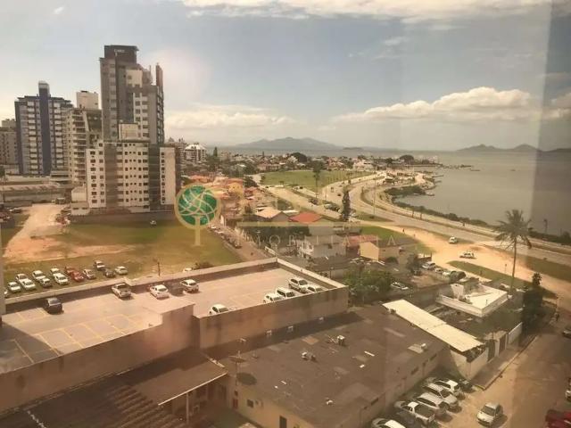 Conj. Comercial / Sala para Venda em Florianópolis/SC Estreito