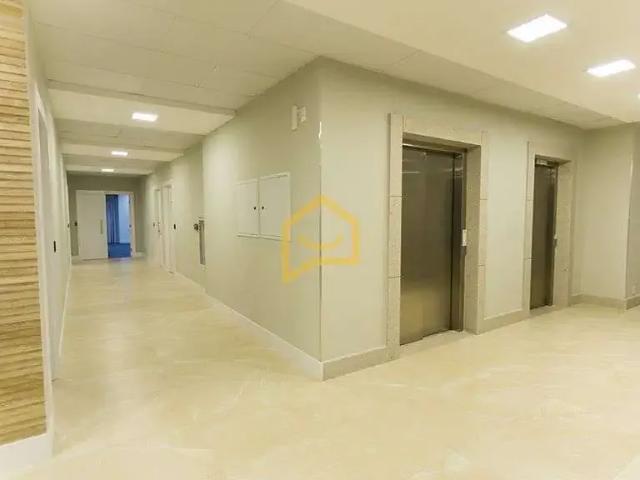 Conj. Comercial / Sala para Venda em Florianópolis/SC Estreito