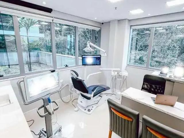 Conj. Comercial / Sala para Venda em Florianópolis/SC Saco Grande