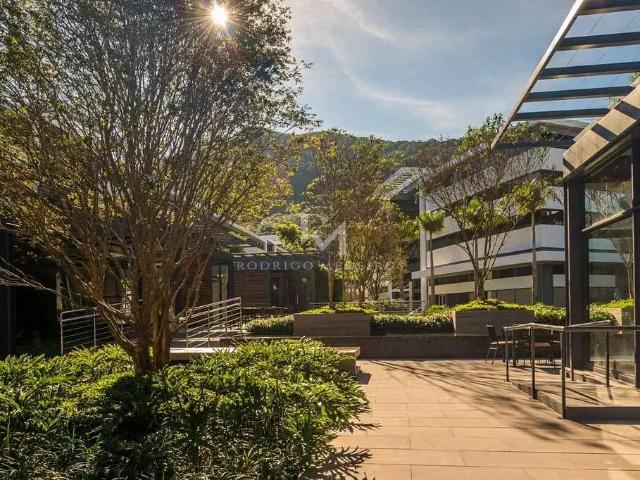 Conj. Comercial / Sala para Venda em Florianópolis/SC Saco Grande