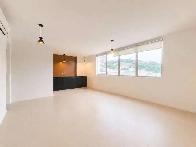 Conj. Comercial / Sala para Venda em Florianópolis/SC Saco dos Limões