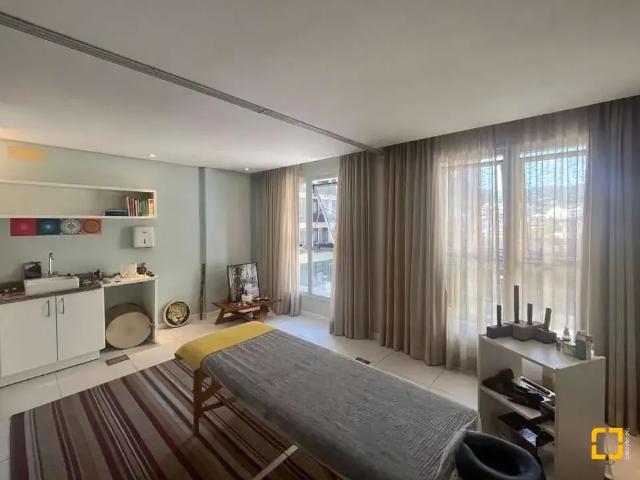 Conj. Comercial / Sala para Venda em Florianópolis/SC Trindade