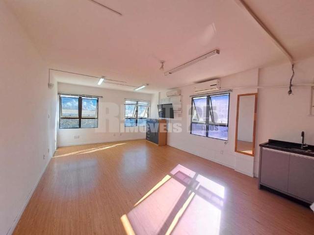 Conj. Comercial / Sala para Venda em Florianópolis/SC Trindade