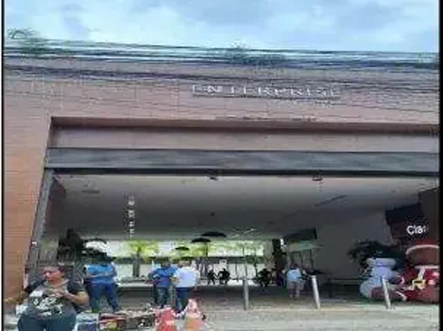 Conj. Comercial / Sala para Venda em Itaboraí/RJ Centro