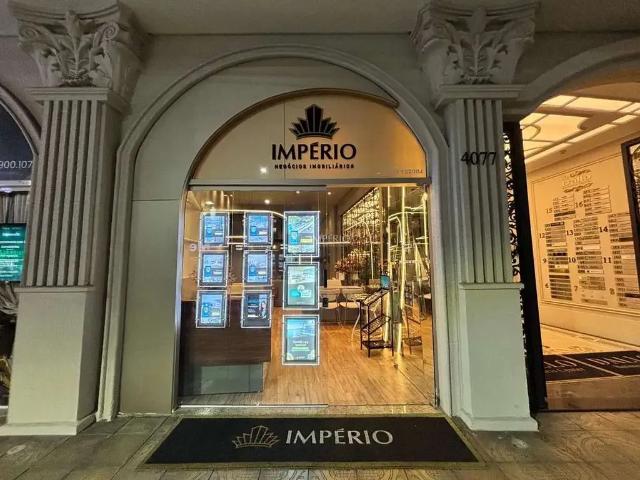 Conj. Comercial / Sala para Venda em Itapema/SC Meia Praia
