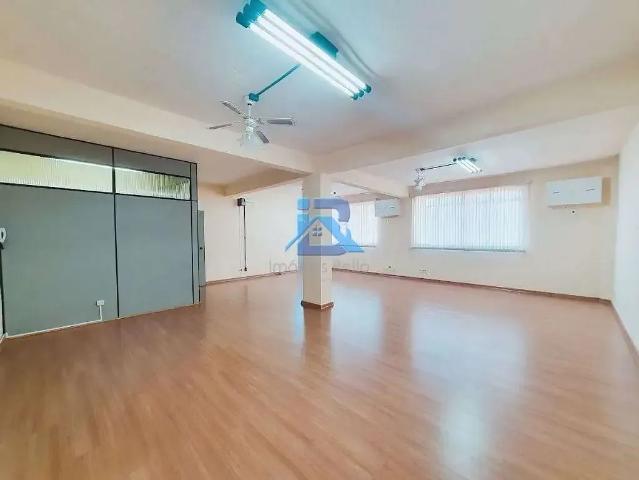 Conj. Comercial / Sala para Venda em Itatiba/SP Centro