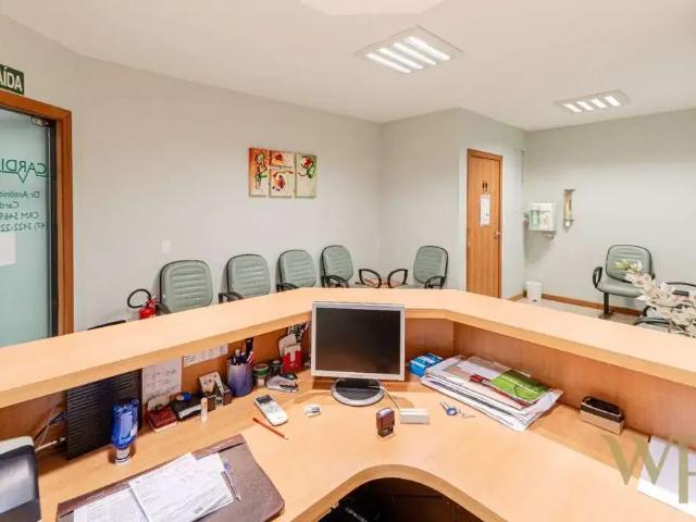 Conj. Comercial / Sala para Venda em Joinville/SC Centro