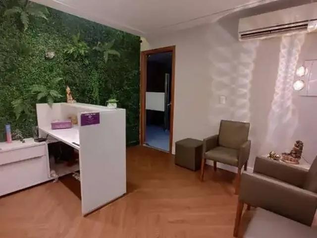 Conj. Comercial / Sala para Venda em Lauro de Freitas/BA Buraquinho