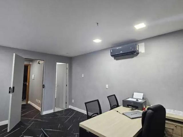 Conj. Comercial / Sala para Venda em Lauro de Freitas/BA Pitangueiras