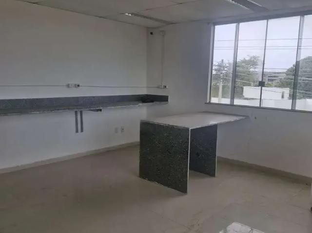 Conj. Comercial / Sala para Venda em Lauro de Freitas/BA Recreio Ipitanga
