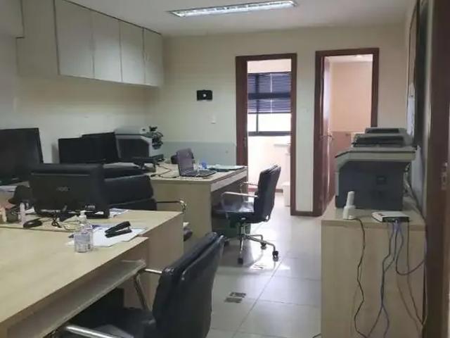 Conj. Comercial / Sala para Venda em Lauro de Freitas/BA Vilas do Atlantico
