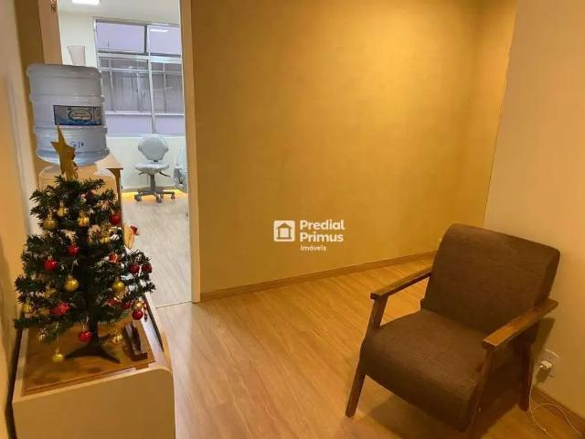Conj. Comercial / Sala para Venda em Nova Friburgo/RJ Centro