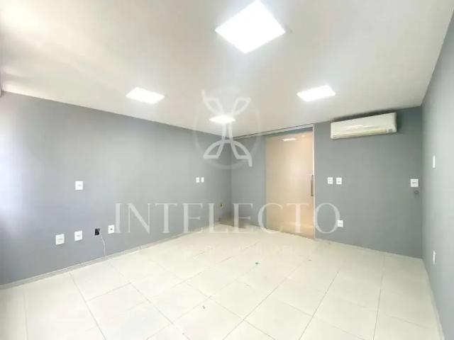 Conj. Comercial / Sala para Venda em Natal/RN Tirol 3 Quartos