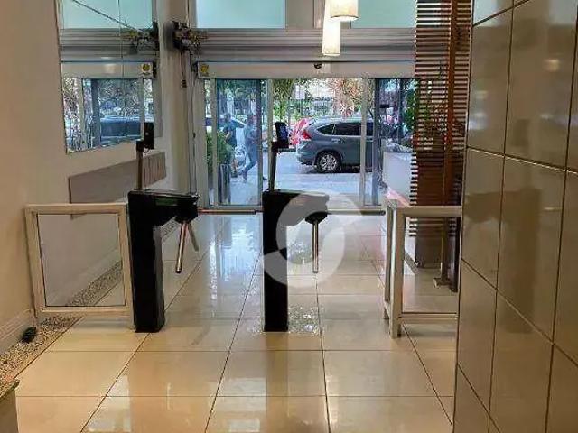 Conj. Comercial / Sala para Venda em Niterói/RJ Centro
