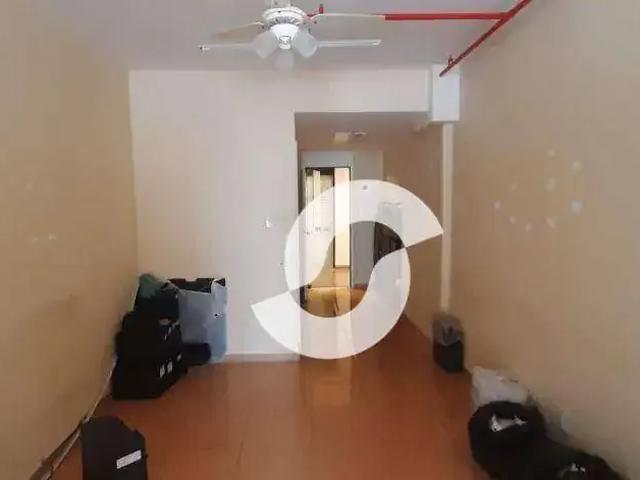 Conj. Comercial / Sala para Venda em Niterói/RJ Centro