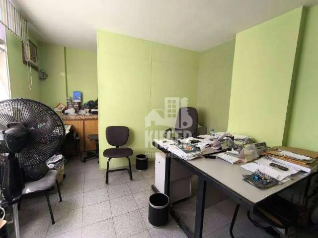 Conj. Comercial / Sala para Venda em Niterói/RJ Centro