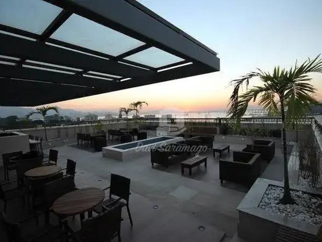 Conj. Comercial / Sala para Venda em Niterói/RJ Centro