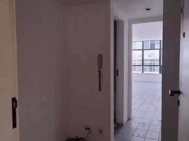 Conj. Comercial / Sala para Venda em Niterói/RJ Centro