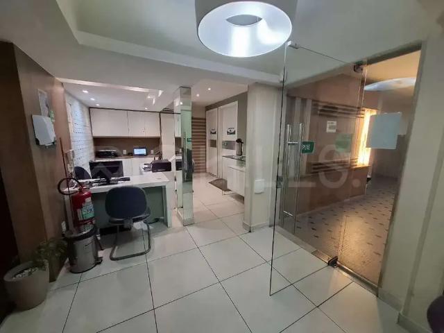 Conj. Comercial / Sala para Venda em Niterói/RJ Centro